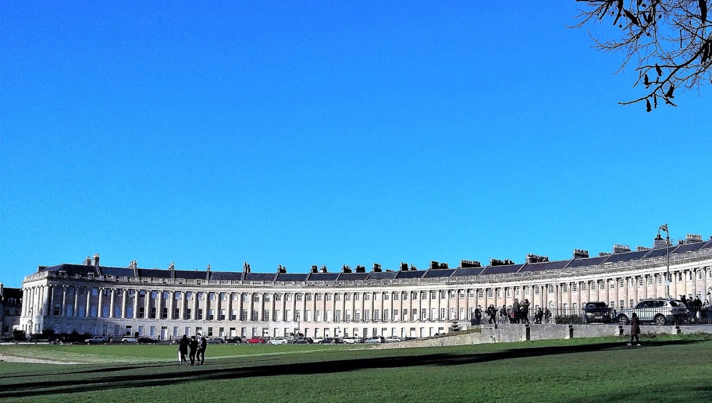 Bath & Lacock Village Tour from London | London Cab Tours